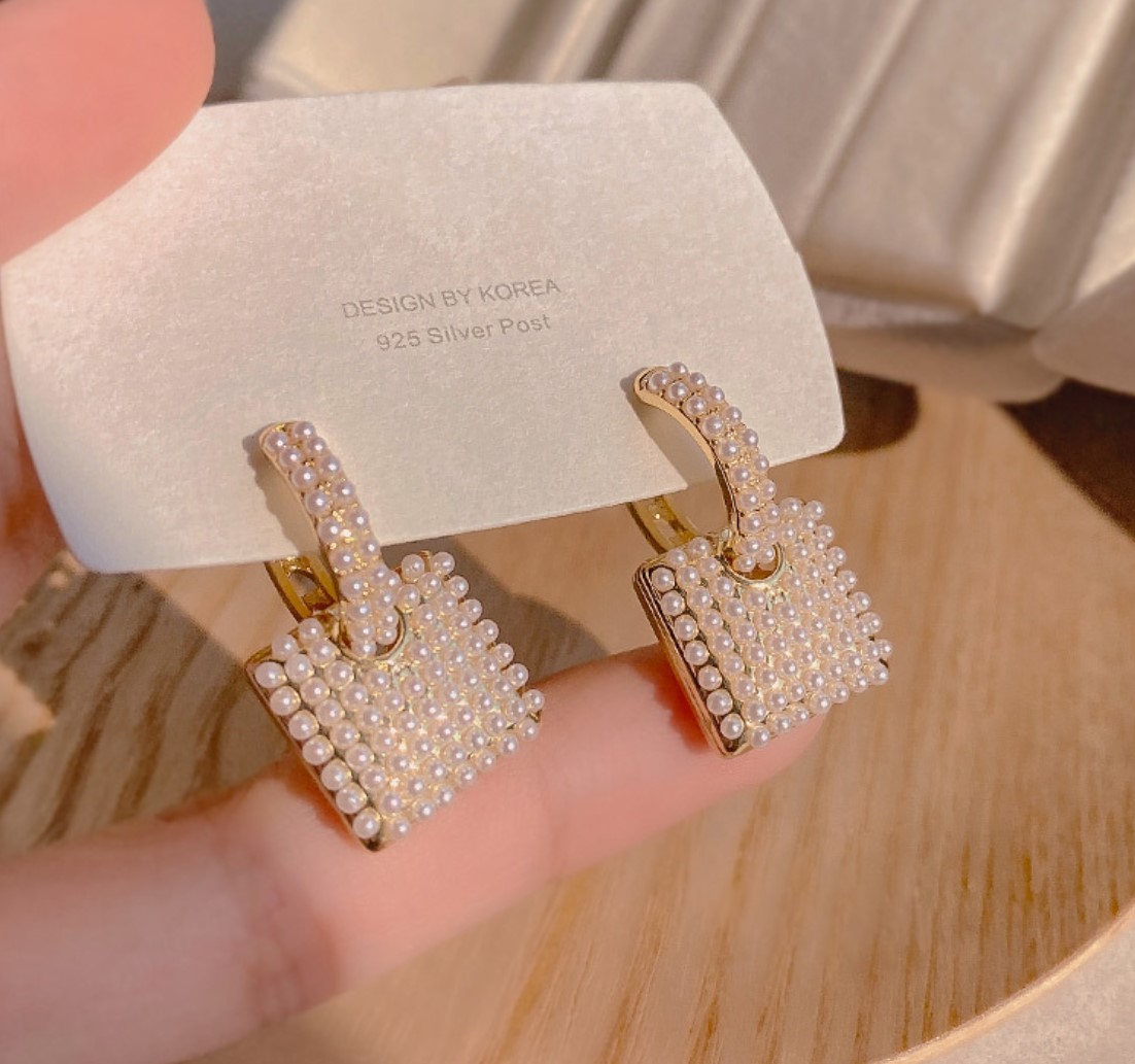 2way四角ピアス | 卸売・ 問屋・仕入れの専門サイト【NETSEA】