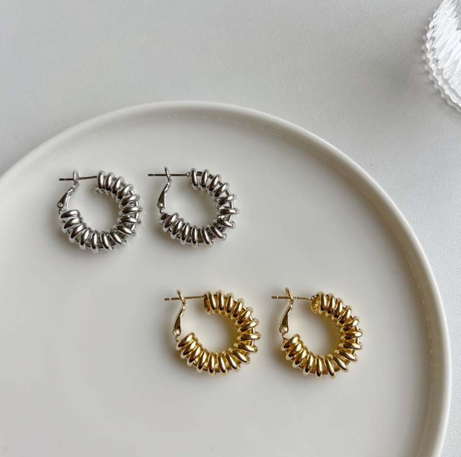 シンプルピアス UP to YOU 問屋・仕入れ・卸・卸売の専門【仕入れならNETSEA】