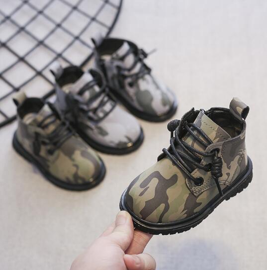 ベビーシューズ 靴 子供靴 女の子 男の子赤ちゃん 可愛い 歩行練習 軽量 滑り止めベルトシューズ★15-25 株式会社 サンライフ 問屋・仕入れ・卸・卸売の専門【仕入れならNETSEA】