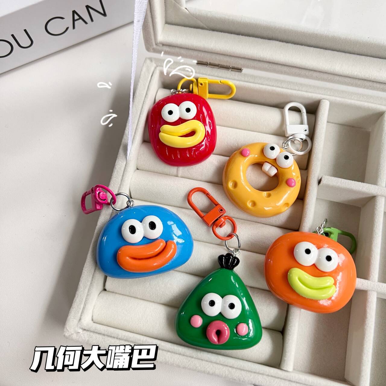 2024★雑貨★バッグチャーム★キーホルダー | 卸売・ 問屋・仕入れの専門サイト【NETSEA】