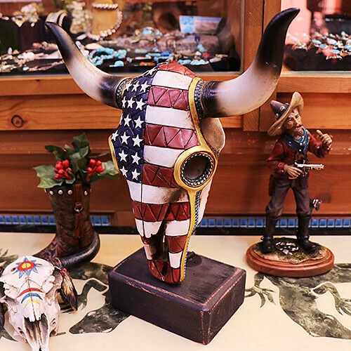 【初回送料無料】アメリカン フラッグ スカル w ／ ベース デコ－ル RT-RA54065 | 卸売・ 問屋・仕入れの専門サイト【NETSEA】