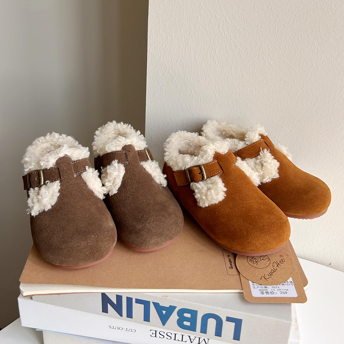 ★Girls★ 子供スエードローファー キッズパンプス キッズモカシン 韓国子供服 株式会社 C2Jジャパン | 卸売・ 問屋・仕入れの専門サイト【NETSEA】