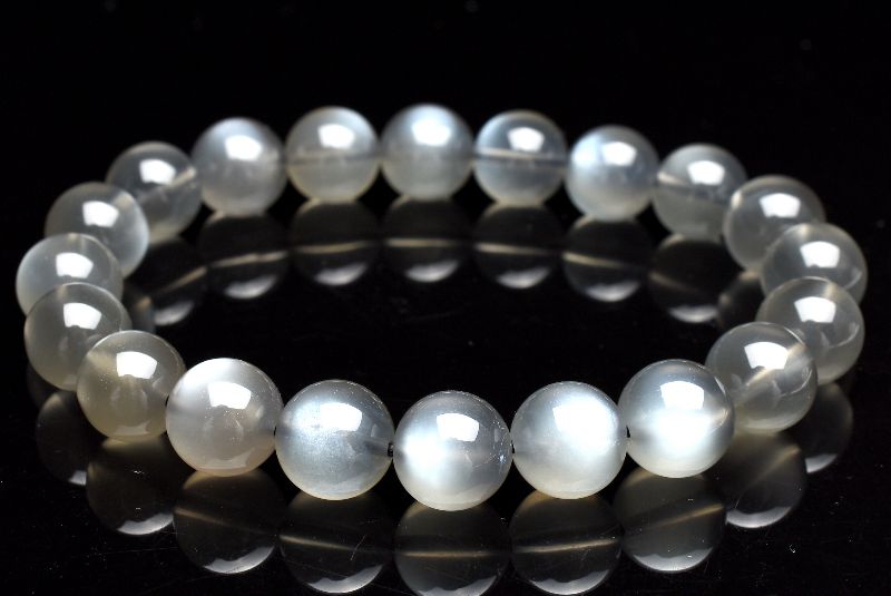 【1点物】優しいシラー グレームーンストーン 9.5mm ブレスレット _U737 株式会社 SEKIKON 問屋・仕入れ・卸・卸売の専門【仕入れならNETSEA】