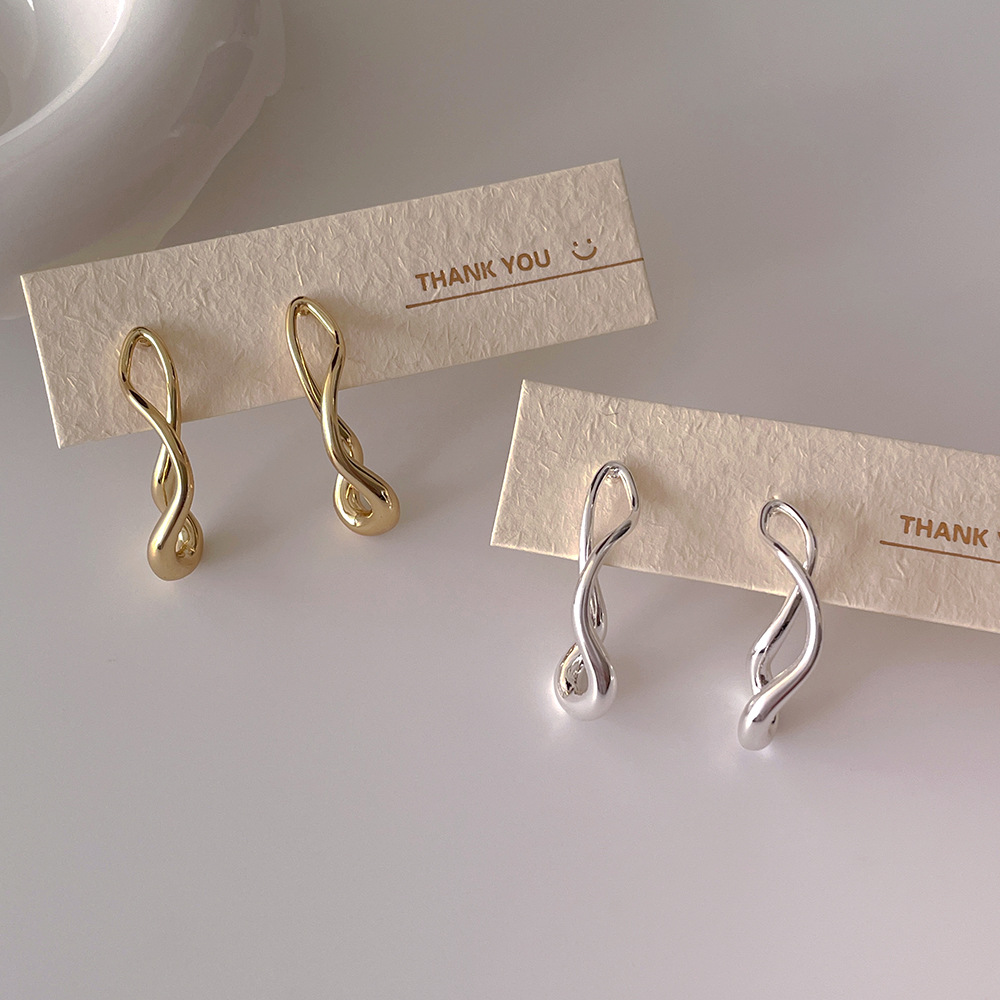 ピアス S925 ミニマルアクセ デイリーコーデ 韓国東大門アクセサリー 株式会社 C2Jジャパン 問屋・仕入れ・卸・卸売の専門【仕入れならNETSEA】