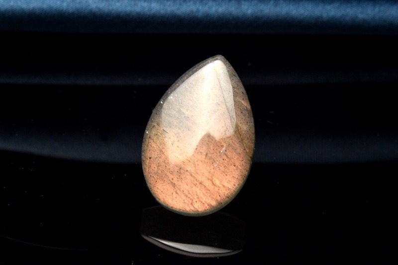 【1点物】AA☆希少カラー ピンクラブラドライト 18x12mm ドロップ ルース _PB4783 株式会社 SEKIKON 問屋・仕入れ・卸・卸売の専門【仕入れならNETSEA】