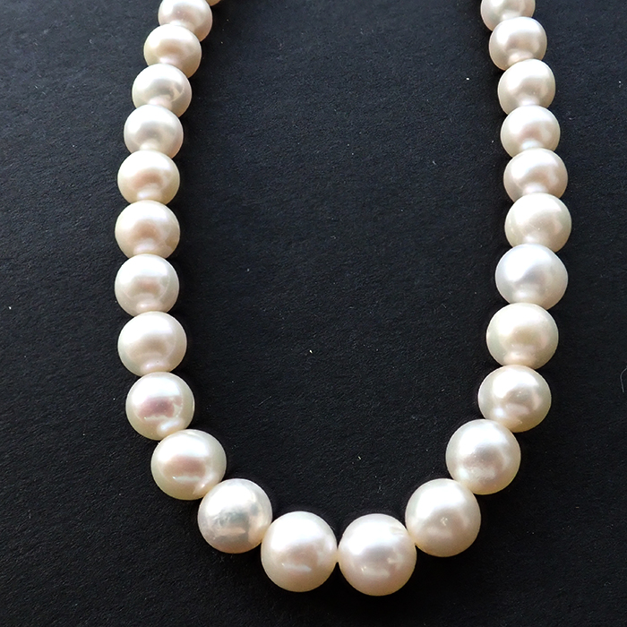 【216. 淡水パール セミラウンド 連 】約8mm 1本（約40cm）ホワイト ビーズ 国内発送 淡水真珠 パーツワールド(partsworld) | 卸売・ 問屋・仕入れの専門サイト ...