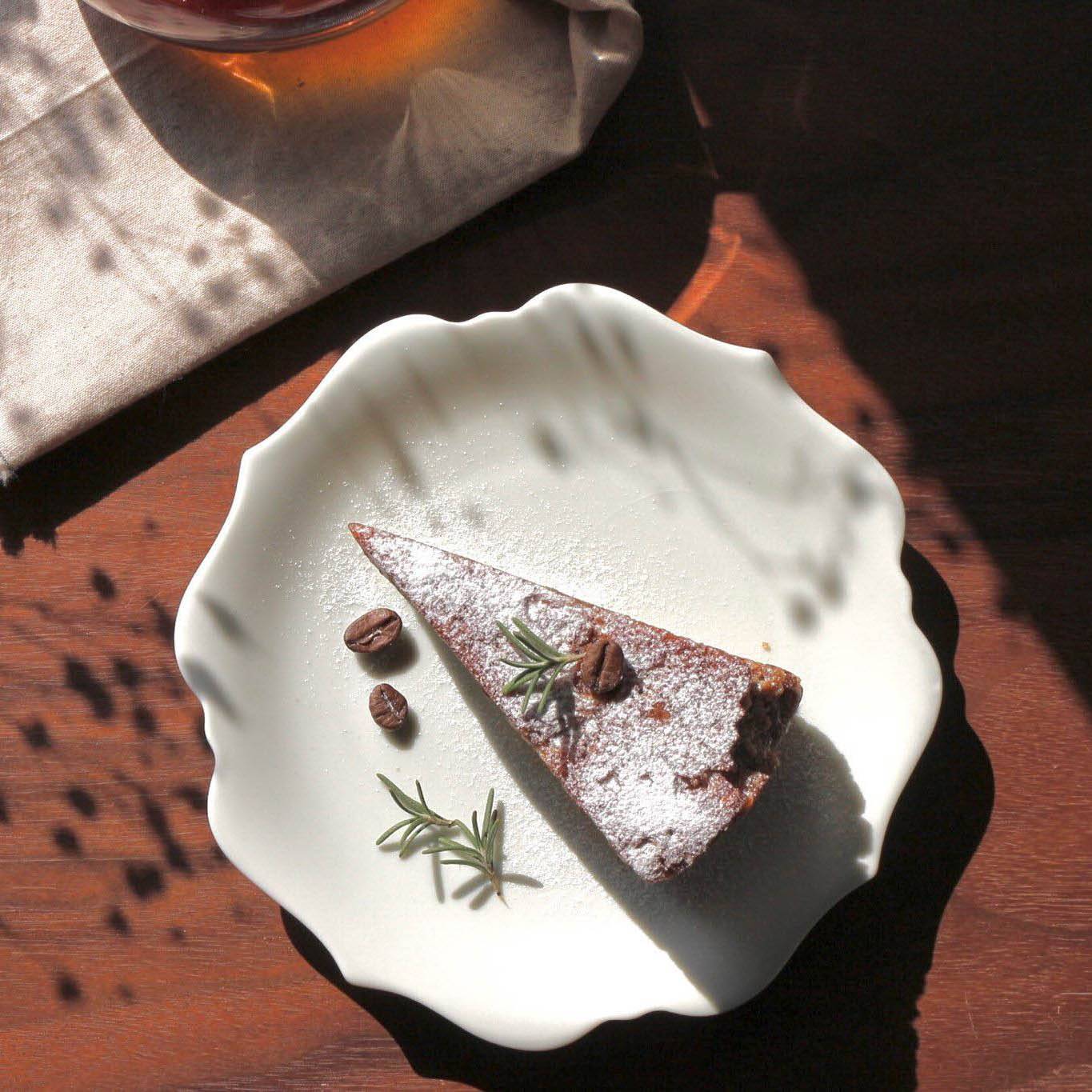 小田陶器 meimei-ware(メイメイ-ウェア) 16.5cm取皿 稜花 青白[美濃焼] | 卸売・ 問屋・仕入れの専門サイト【NETSEA】