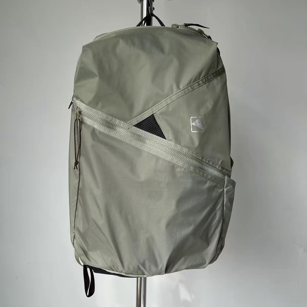 2024新作 茶緑 超軽量 18L 登山 ハイキング バックパック PC収納可 | 卸売・ 問屋・仕入れの専門サイト【NETSEA】