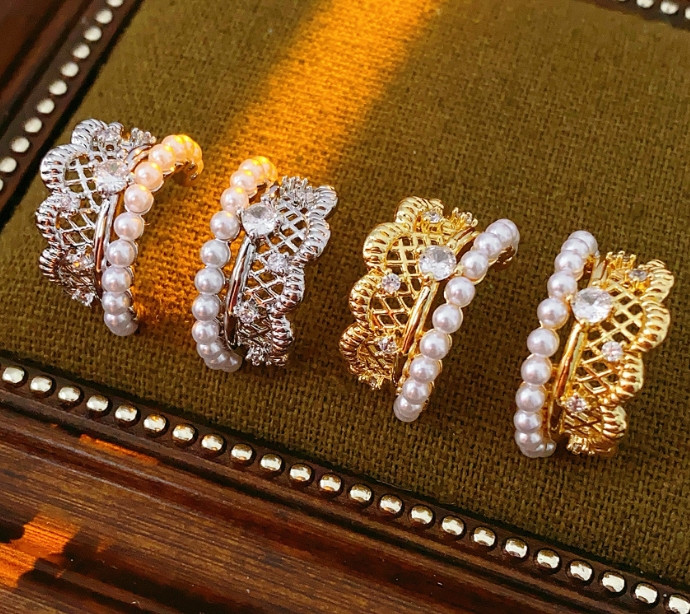 春夏新作 超人気★ピアス・イアリング★アクセサリー イヤリング★耳飾り | 卸売・ 問屋・仕入れの専門サイト【NETSEA】