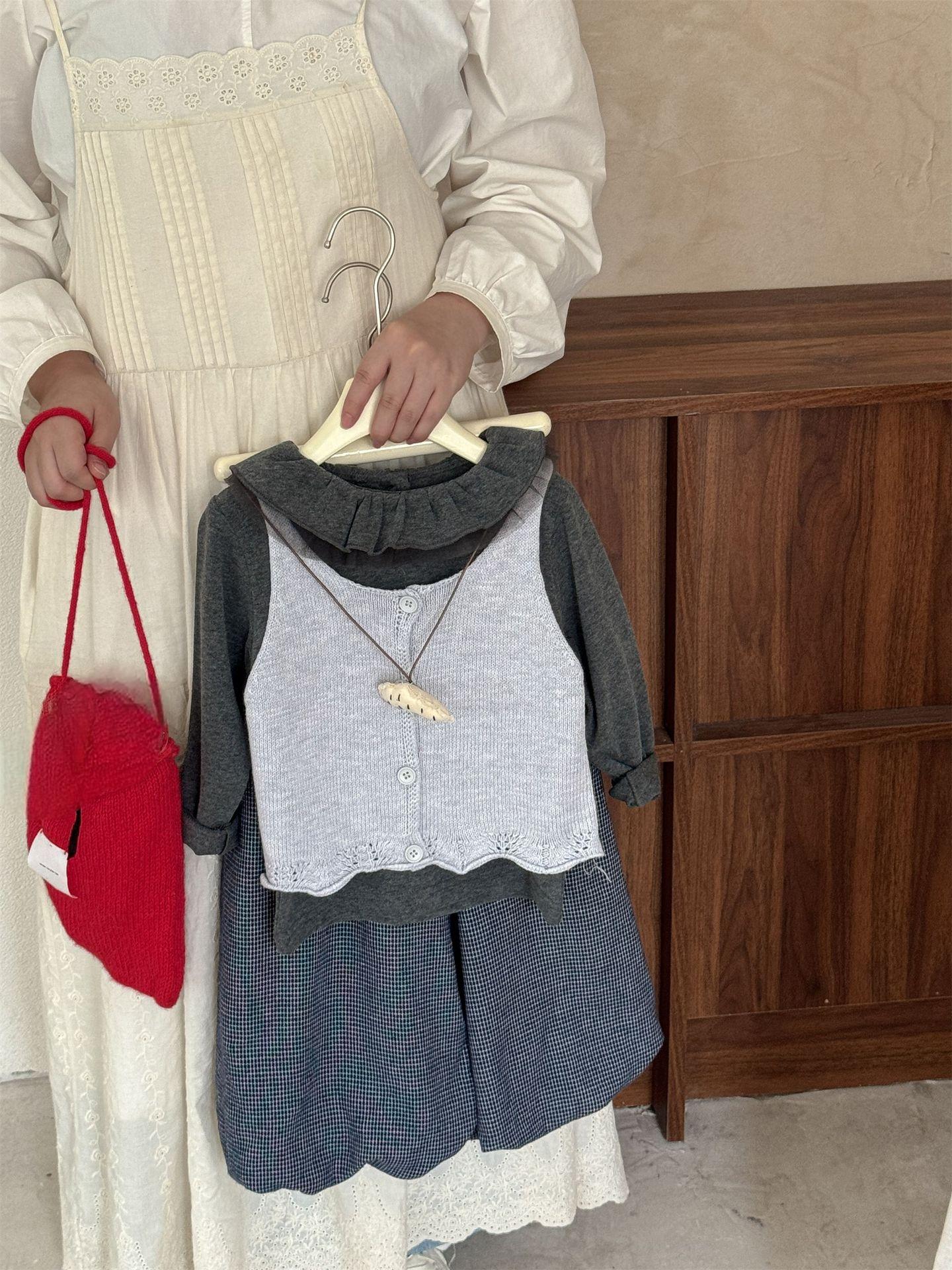 2025春秋子供服 おしゃれ 長袖Tシャツ 韓国風 トップス インナーシャツ キッズ服 男女兼用 [90~140cm] | 卸売・ 問屋・仕入れの専門サイト【NETSEA】