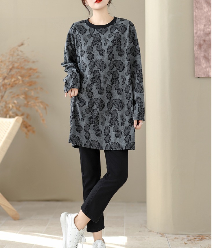 フレンチプリントロングTシャツ 秋冬 ゆったり着回し効くミディ丈トップス大きいサイズ レディ-ス | 卸売・ 問屋・仕入れの専門サイト【NETSEA】